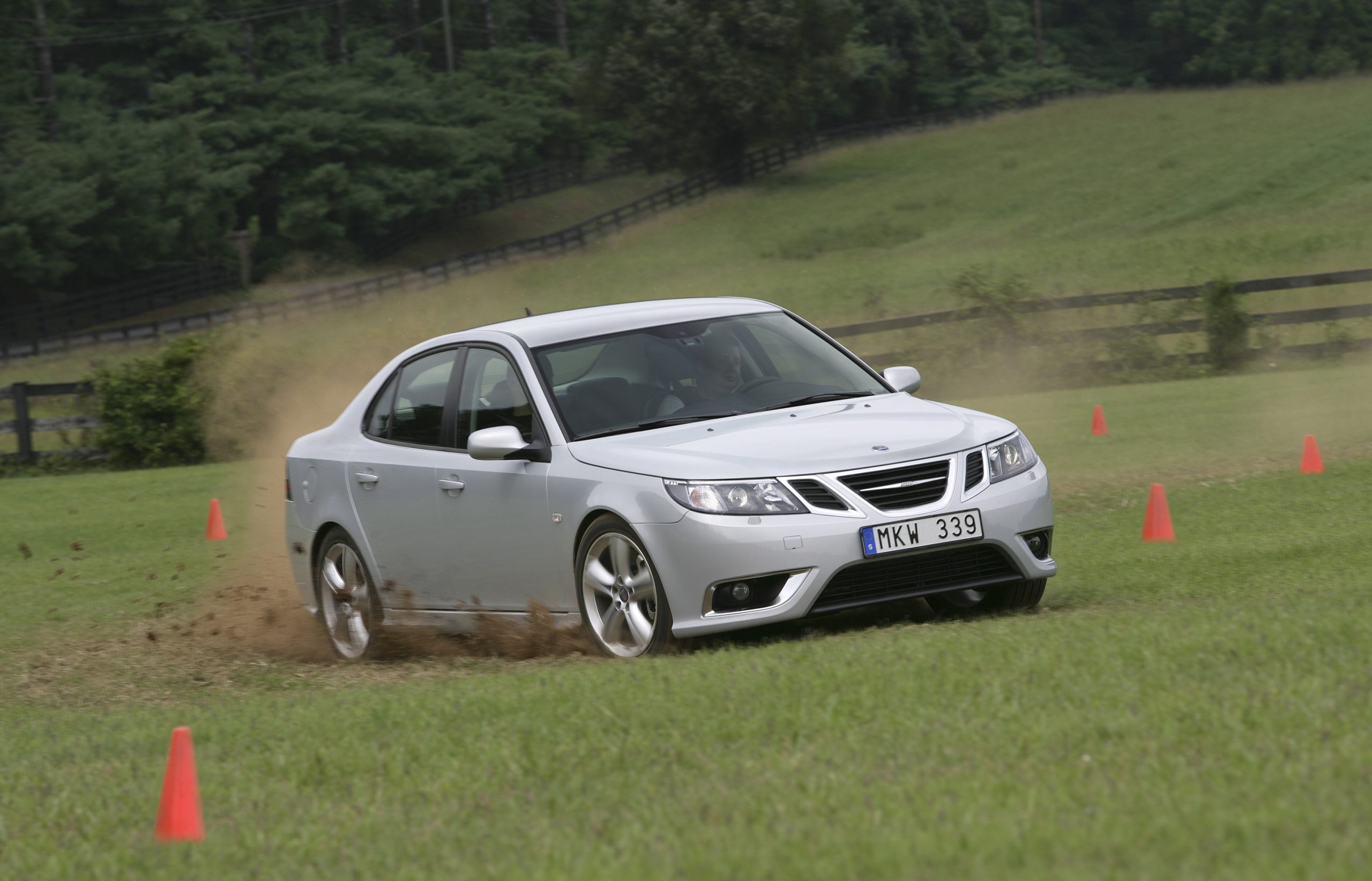 Saab Put On Life Support, For Now - Winding Road Magazine